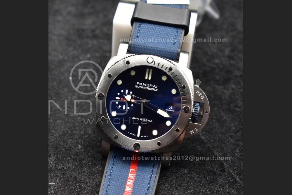 PAM1391 Luna Rossa Submersible VSF 1:1 Best Edition on Blue Fabric ...